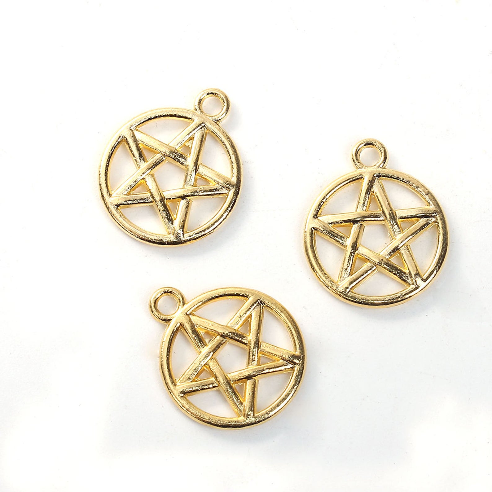 50 pcs. Gold Plated Pentagram Charms Pendants 20mm X 17mm | Etsy