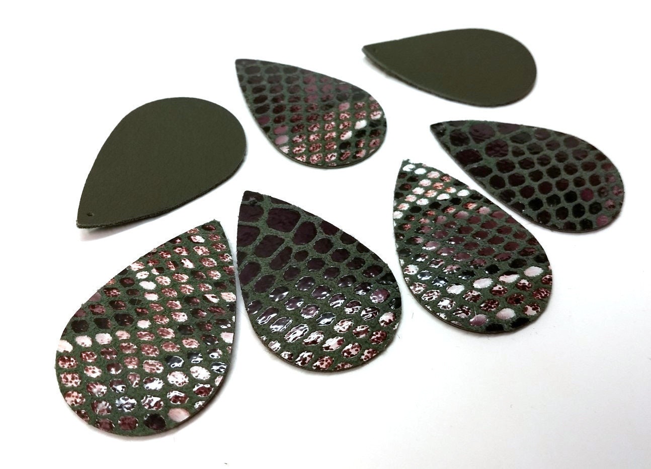 10 Pcs. Green Snake Skin Faux Leather Dangle Charms Pendants - Etsy