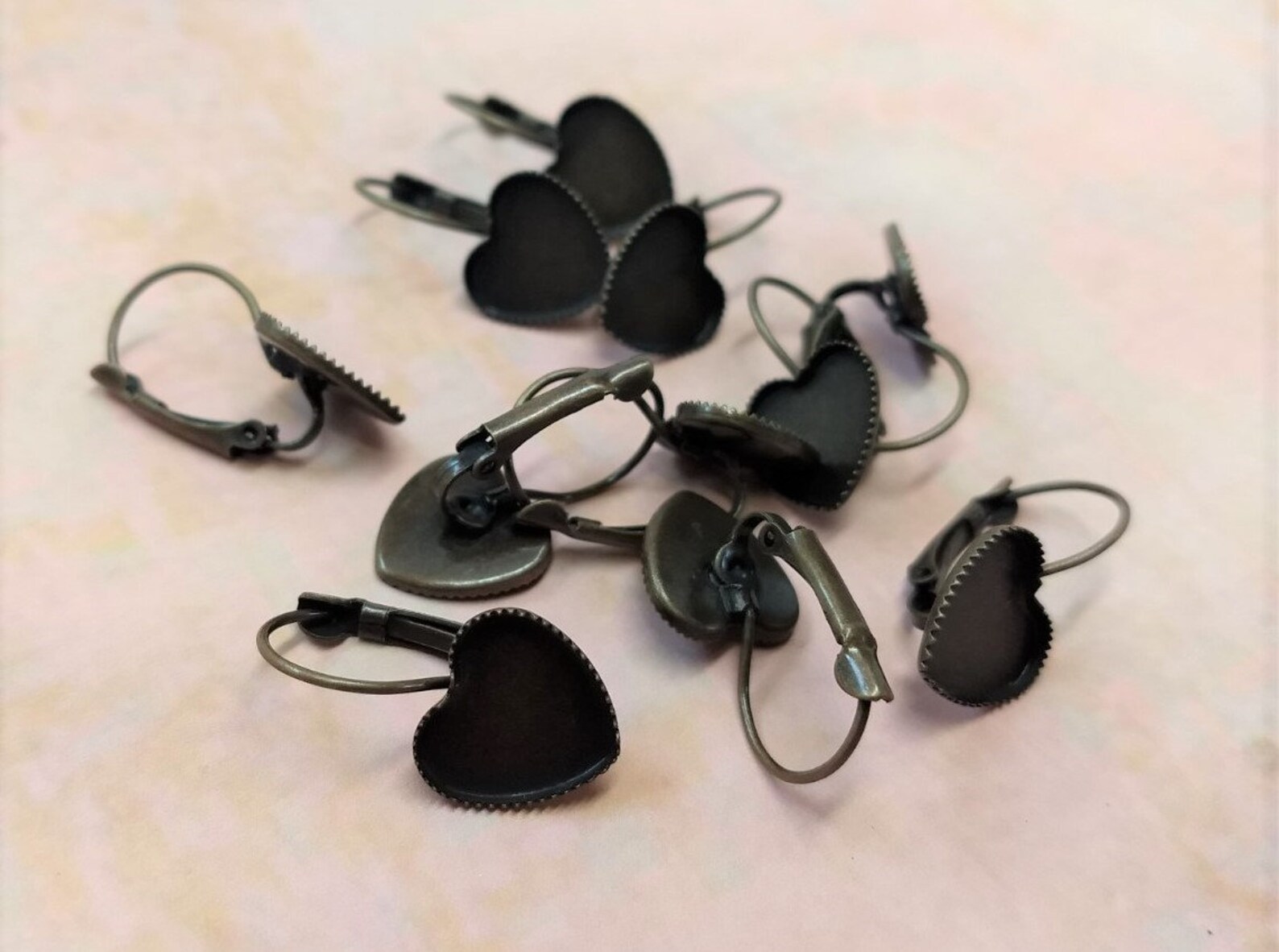 10 Pcs. Antique Bronze Earring Clips Settings Lever Back Bezels ...