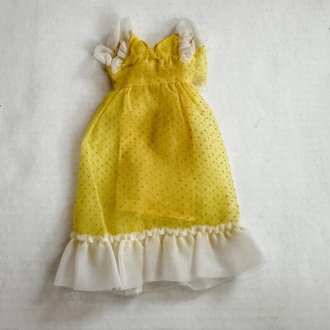 1975 Vintage Barbie 7417 Best Buy Yellow Polka Dot Dress - Etsy