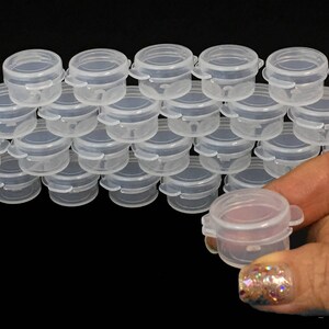 Small Beauty Containers Empty Plastic Hinged Cosmetic Lip Balm Jars W ...