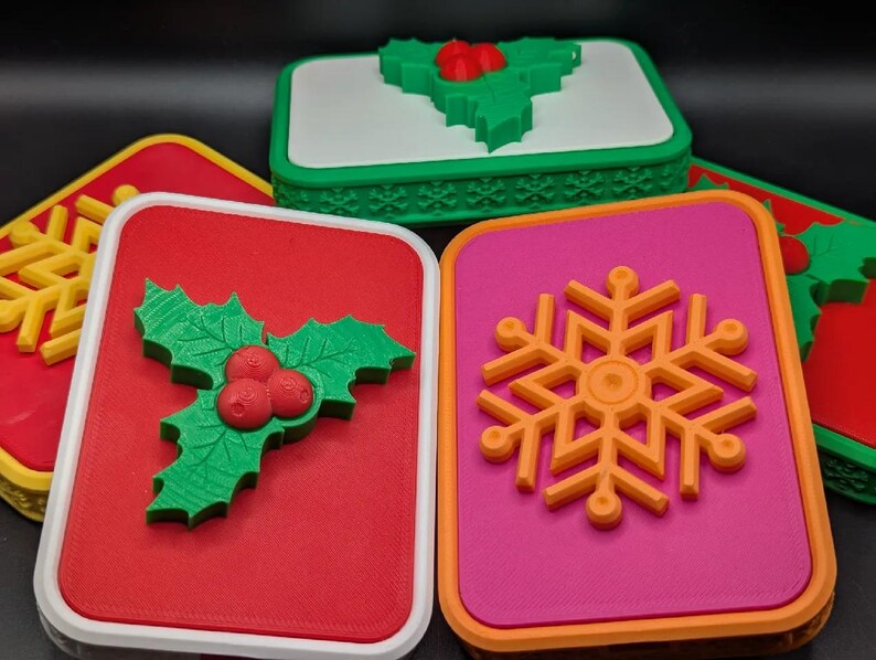 Mechanically Locking Gift Card Box With Double Crank Mechanism | STL ...
