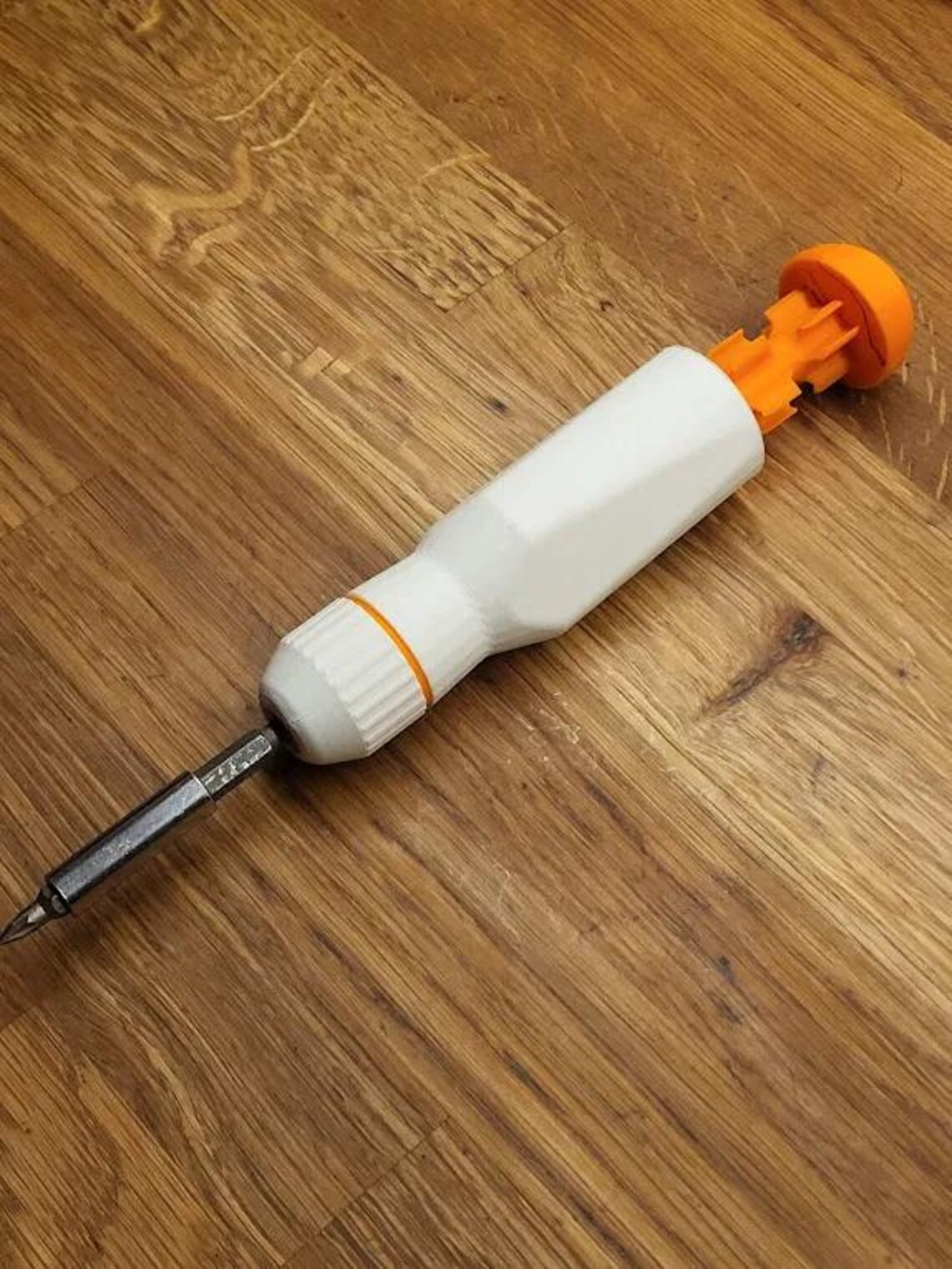 LTT Screwdriver Clone With Removable Ratchet and 6-bit Storage ...