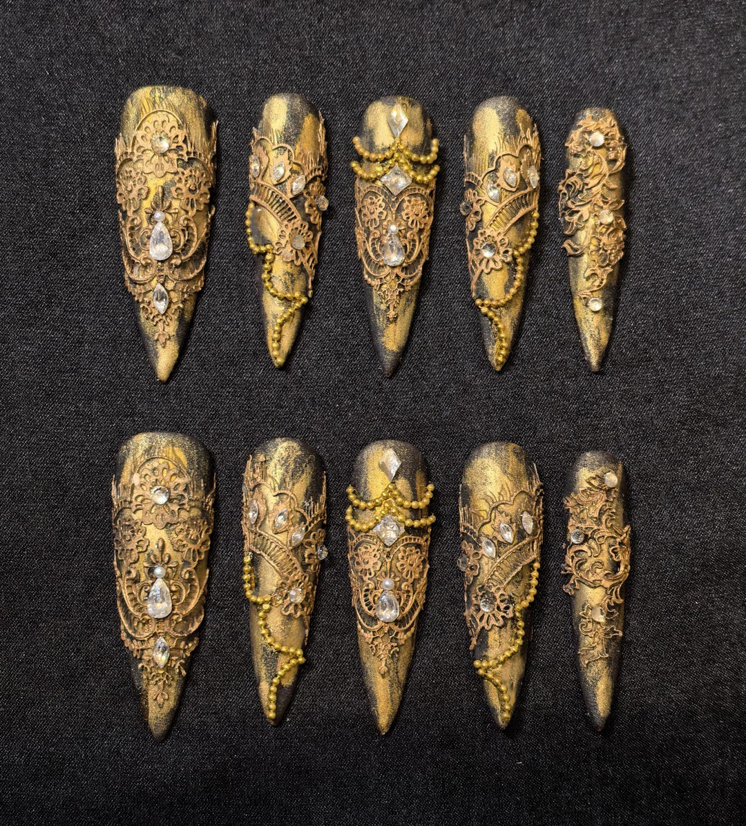 3D Baroque Gold Nails, Sculpted Lace and Beaded Chains, Luxurious Retro ...