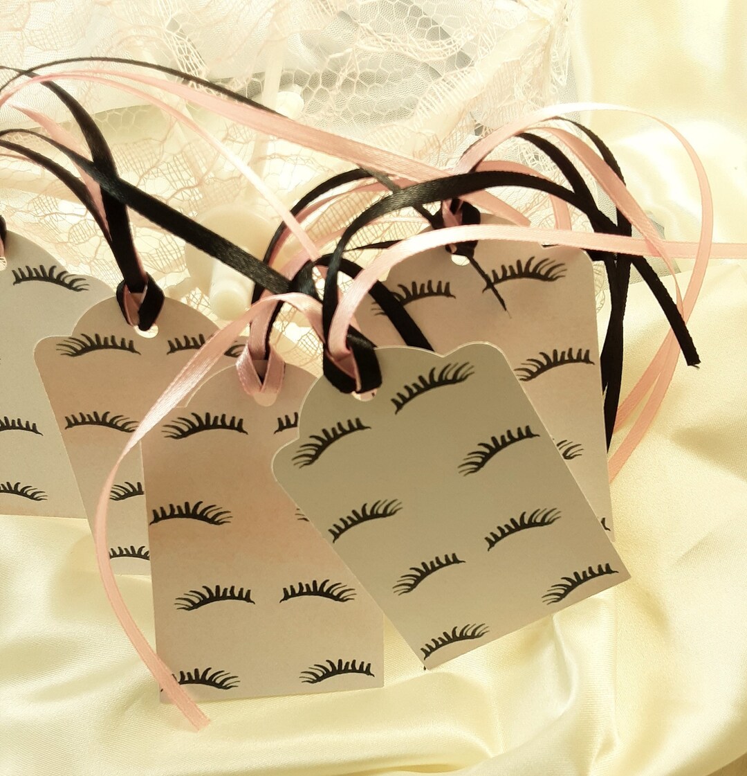 5 Eyelash Gift Tags With Pink and Black Ribbon, Gradients of Pink ...
