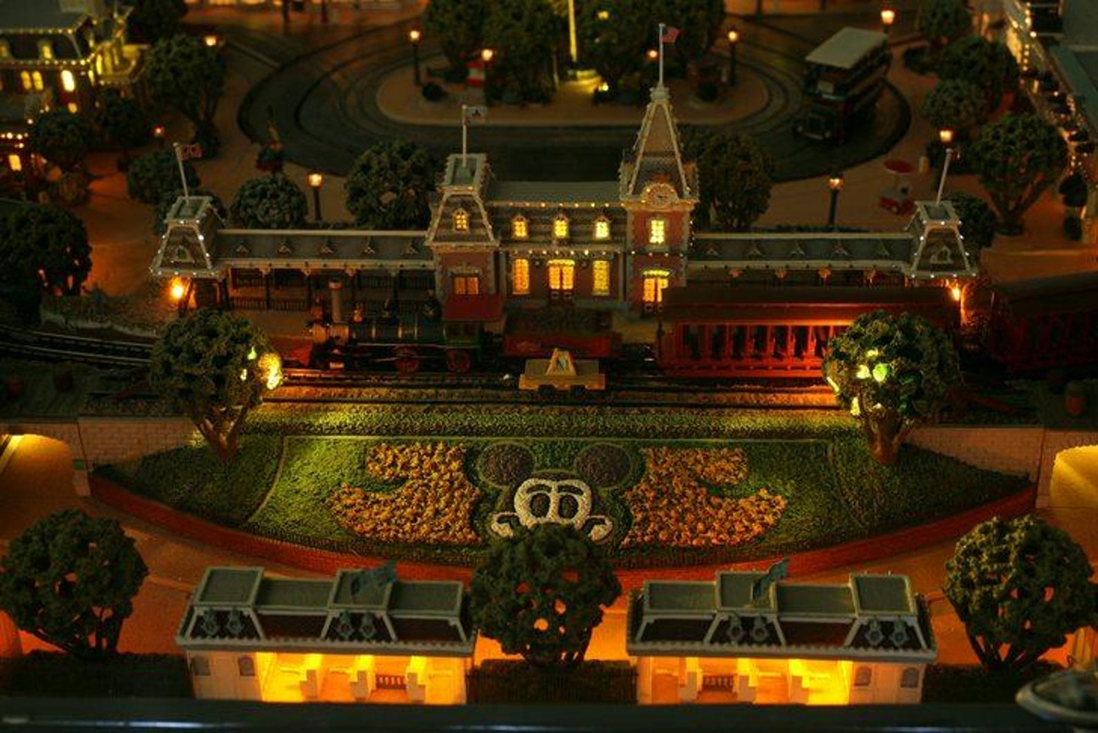 Disneyland Olszewski Main Street Model - COMPLETE SET! - Etsy