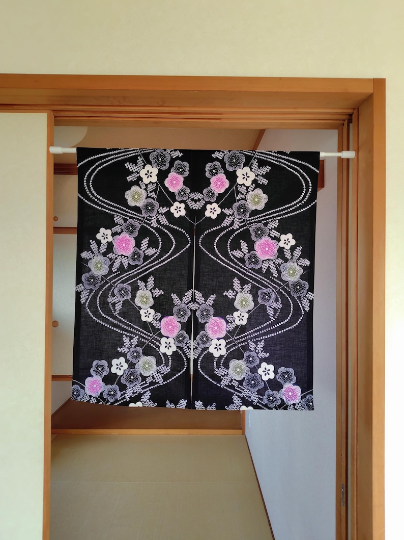 Short Noren Curtain – Hand-Dyed Japanese Fabric with Floral Pattern ...