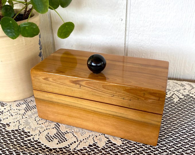 Vintage MCM Wooden Box With Hinged Lid, Retro Glossy Wooden Box - Etsy