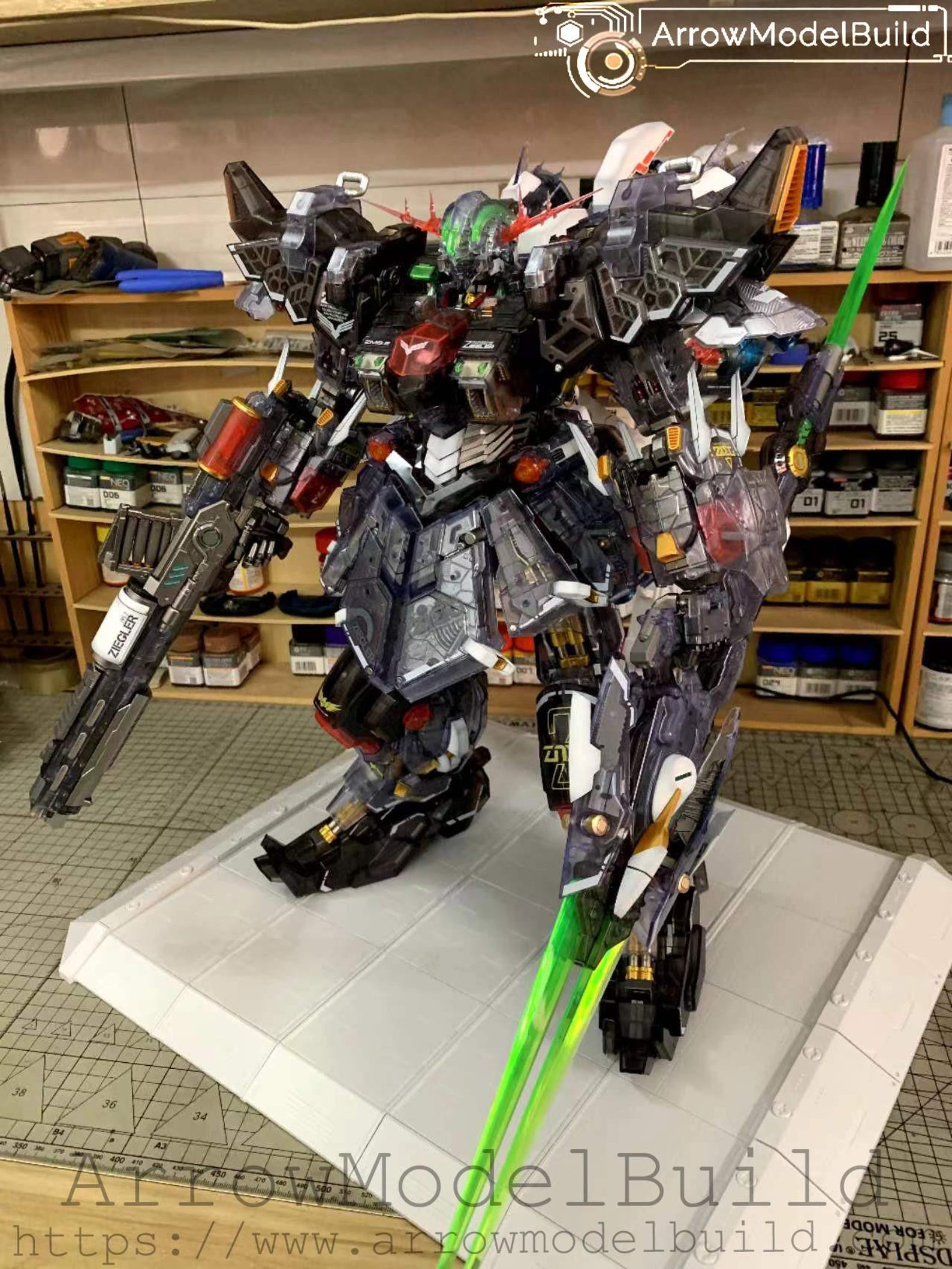 Aeromodelbuild Zeon (transparent Version) Built & Painted 1/72 Model ...