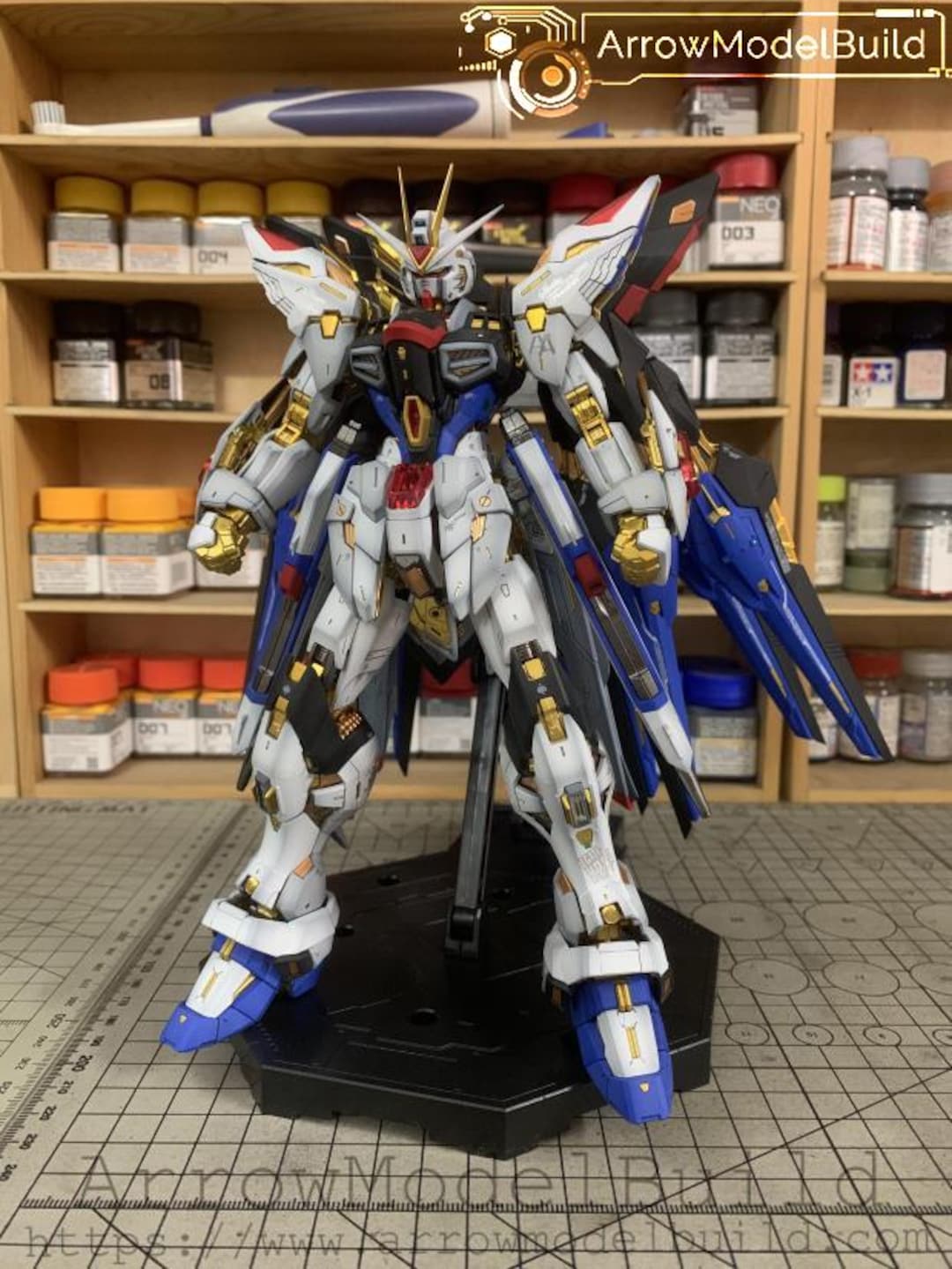 Aeromodelbuild Strike Freedom Gundam (shadow Effect) Built & Painted ...
