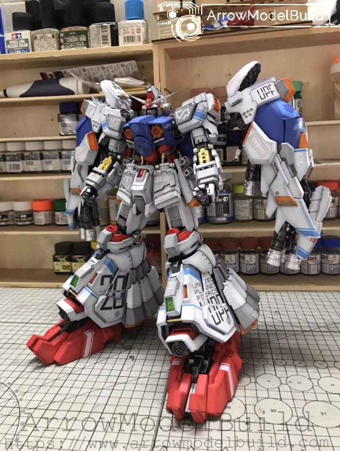 Aeromodelbuild GP02 Gundam With LED Light Built & Painted 1/72 Model ...