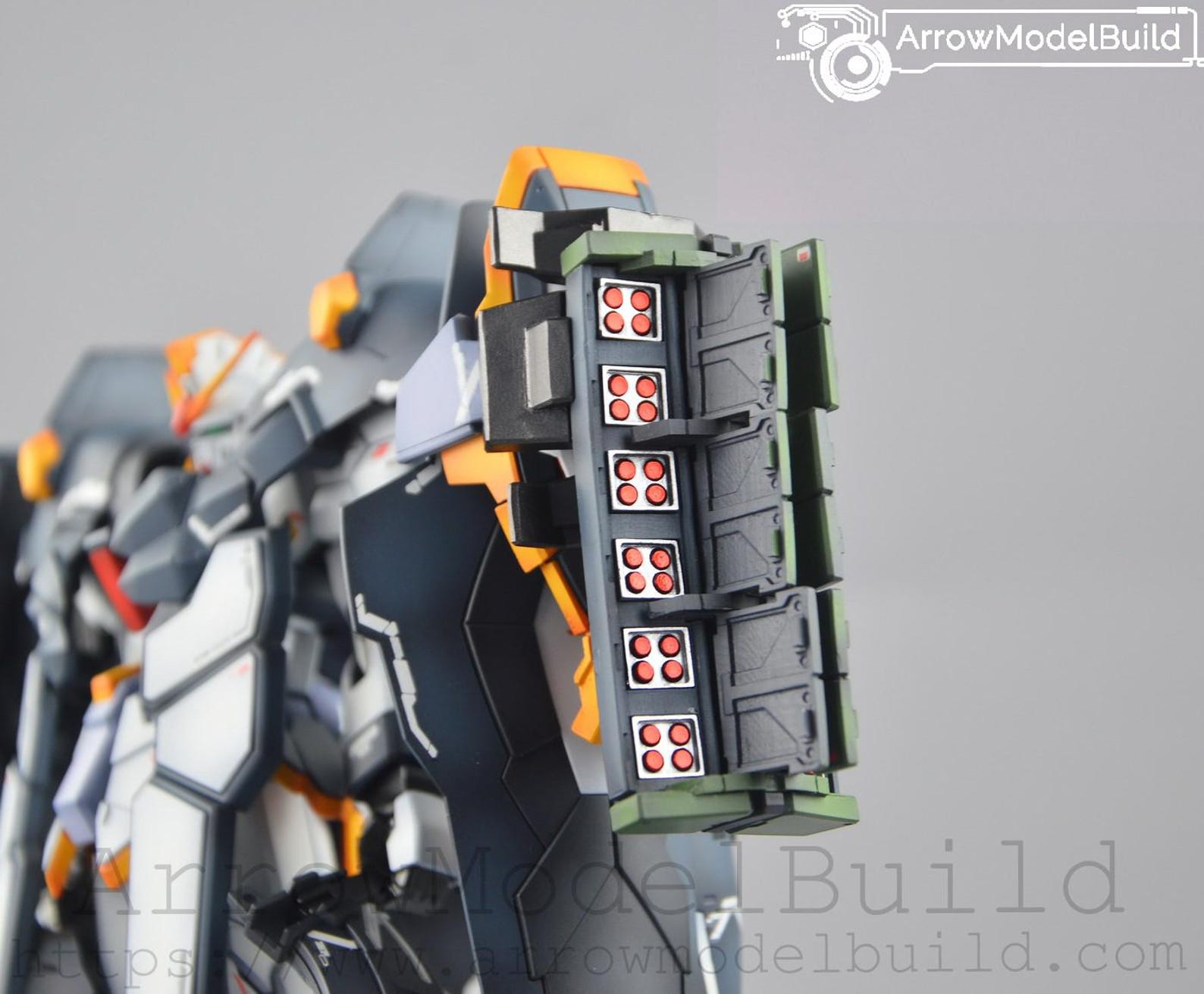Aeromodelbuild Sandrock Gundam EW With Armadillo and Missile Built ...