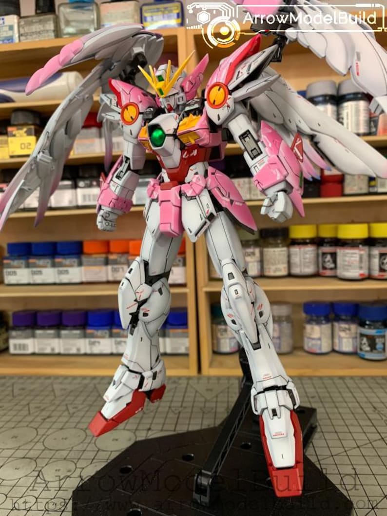 Aeromodelbuild Gundam Zero EW (custom Pink) Built & Painted MG 1/100 ...