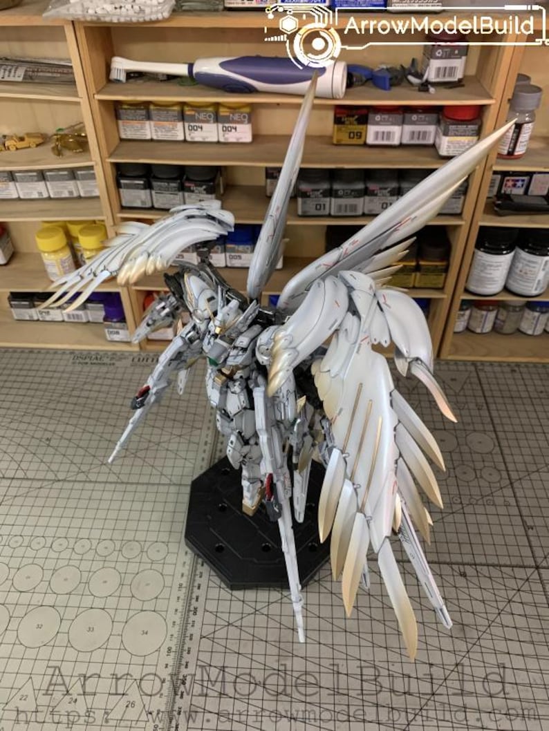 Aeromodelbuild Wing Gundam Snow White Prelude Built & Painted MG 1/100 ...