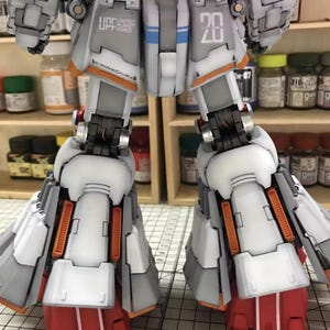 Aeromodelbuild GP02 Gundam With LED Light Built & Painted 1/72 Model ...