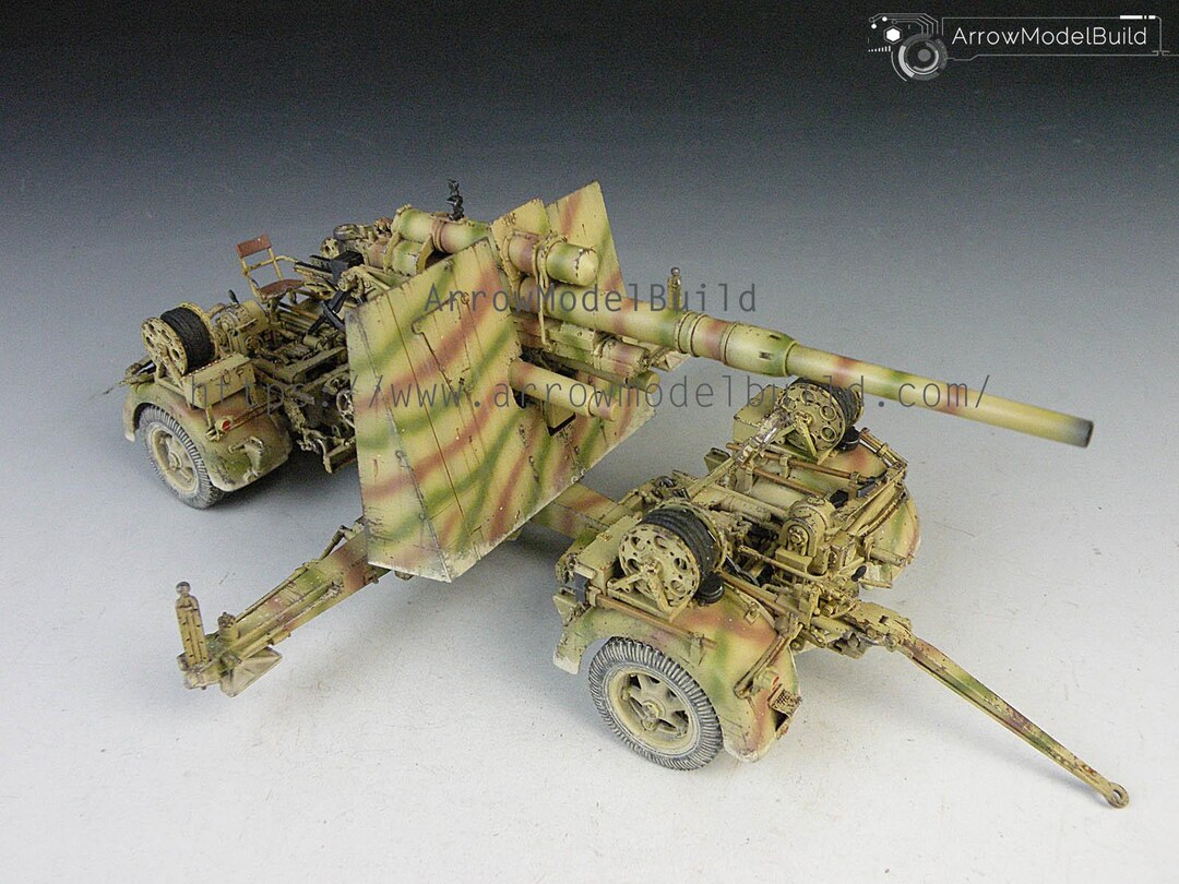 Aeromodelbuild Sd.kfz.7 8t Halftrack Mit 88mm FLAK 36/37 Built ...