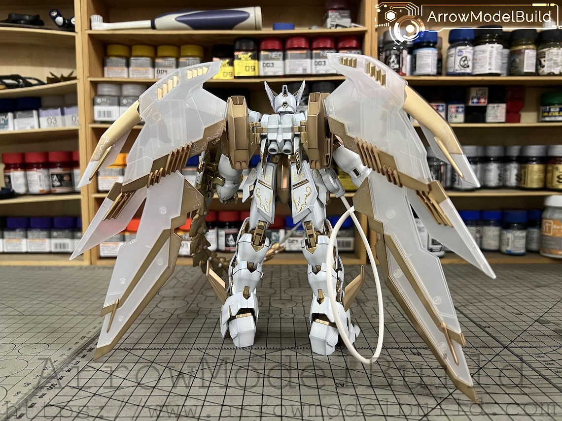 Aeromodelbuild Gundam Epyon EW (clear White) Built & Painted MG 1/100 ...
