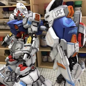 Aeromodelbuild GP02 Gundam With LED Light Built & Painted 1/72 Model ...