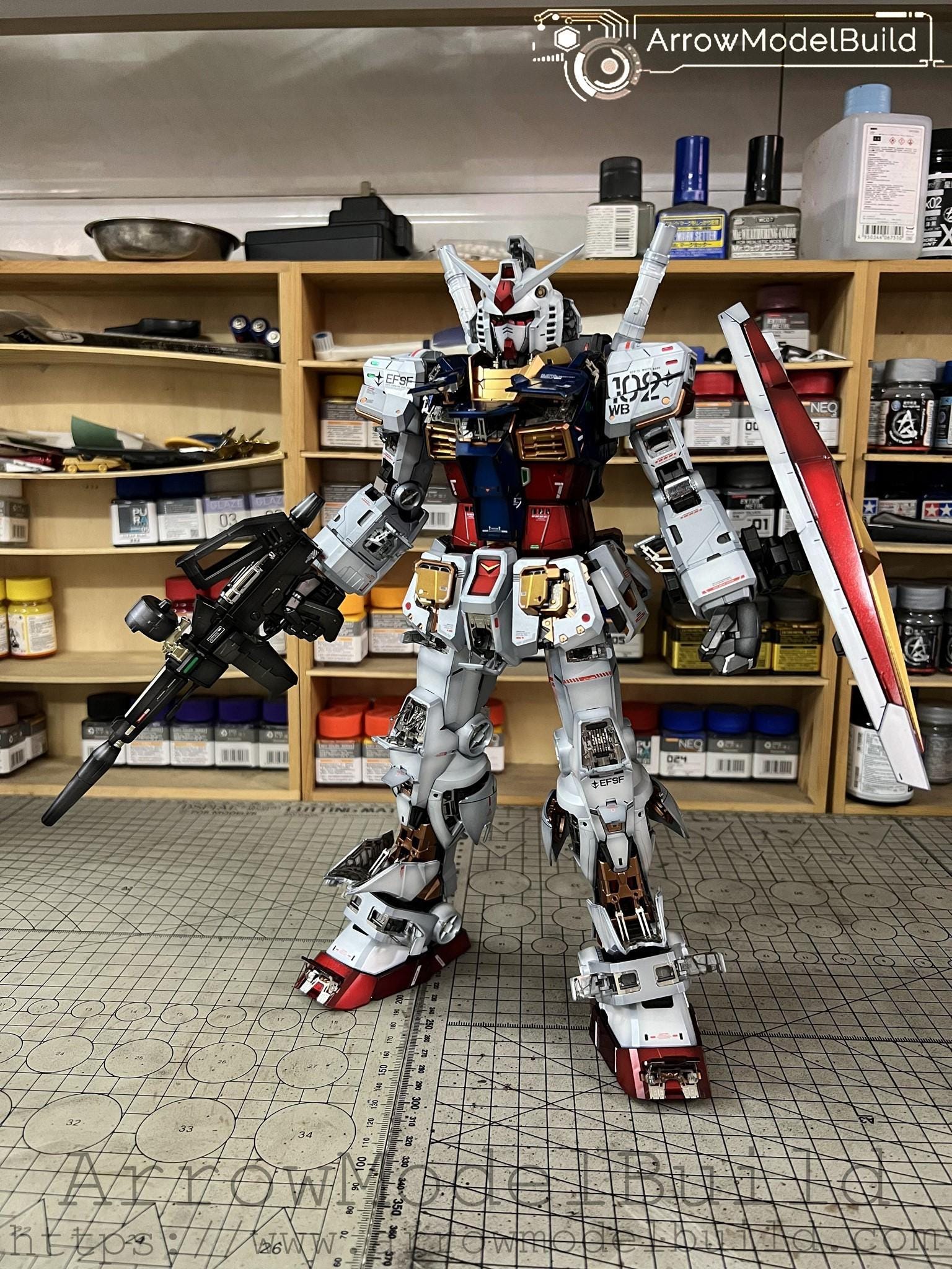 Aeromodelbuild RX-78-2 Gundam (detailed Armor) Built & Painted PG 1/60 ...