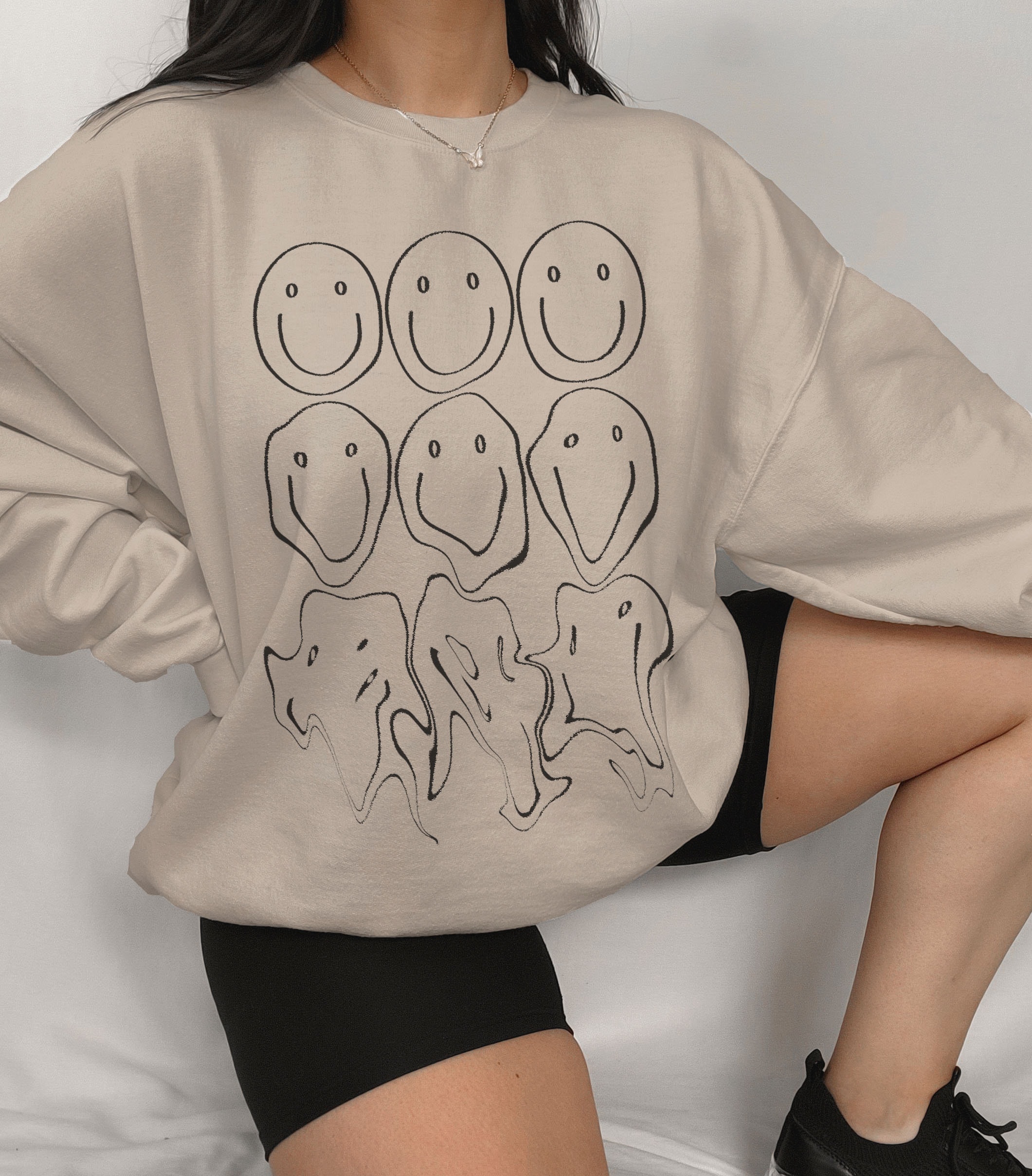 Smiley Face Crewneck Beige Crewneck Esthétique Crewneck | Etsy