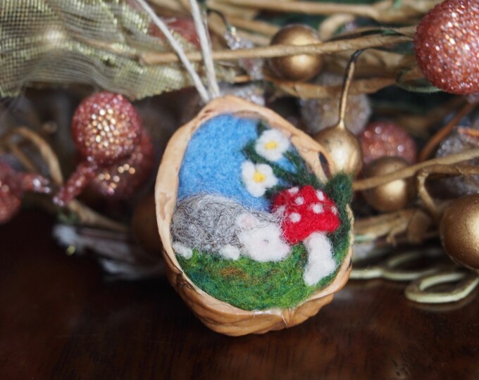 Hedgehog Ornament / Needle Felted Hedgehog in a Walnut Shell / Walnut ...