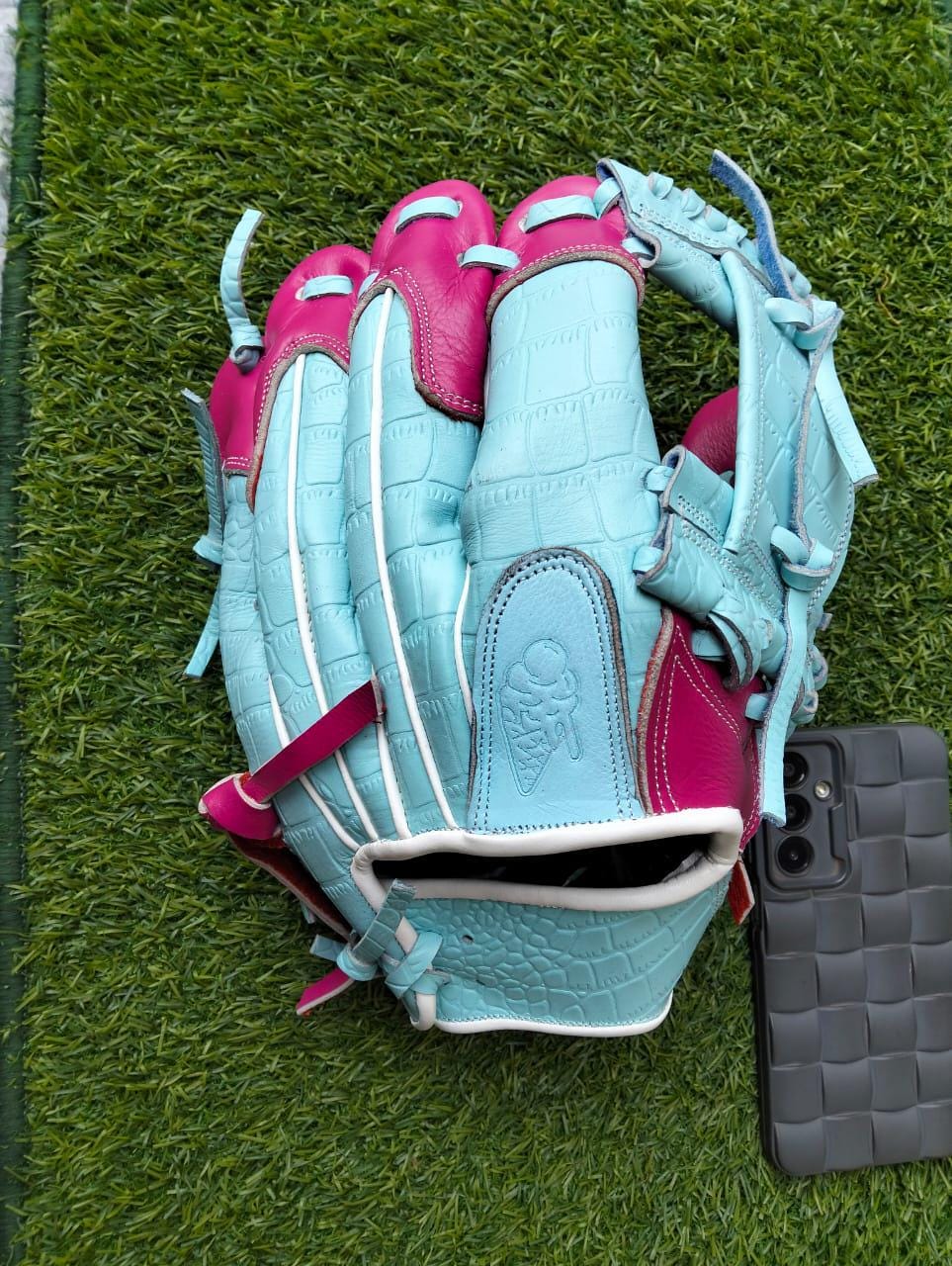 Durable Leather Baseball Catcher Glove: Adult and Youth Mitt With Blue ...