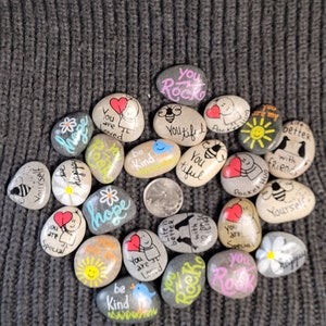 Pocket Hug Painted Stone: Inspirational Keepsake Rocks - You Choose - Etsy