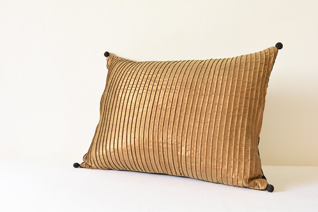 Metallic Gold Cushion Cover With Pin Tucks , Metallic Antique Gold ...