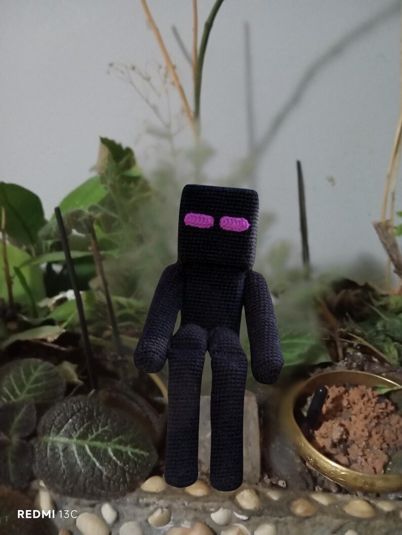 Enderman Crochet Pattern PDF + Free T-shirt Design Gift | Minecraft ...