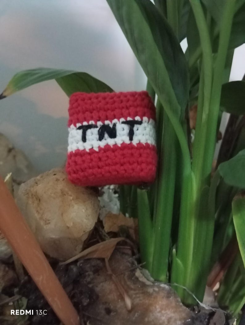 Amigurumi Minecraft TNT Block Crochet Pattern PDF – Cube Plush DIY ...