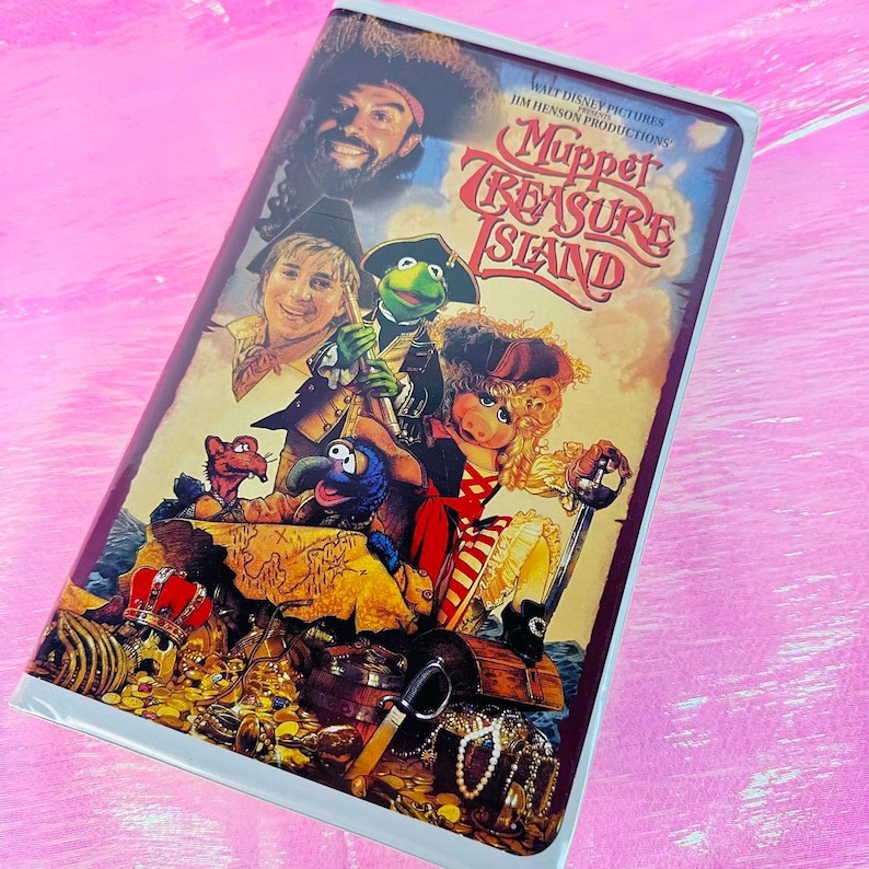 Muppet Treasure Island VHS – 1996 Disney Jim Henson Clamshell Movie ...