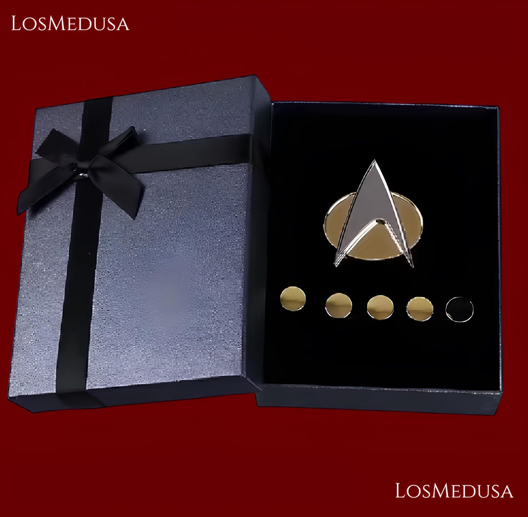 Premium Star Trek Badge,voyager Communicator and the Next Generation ...