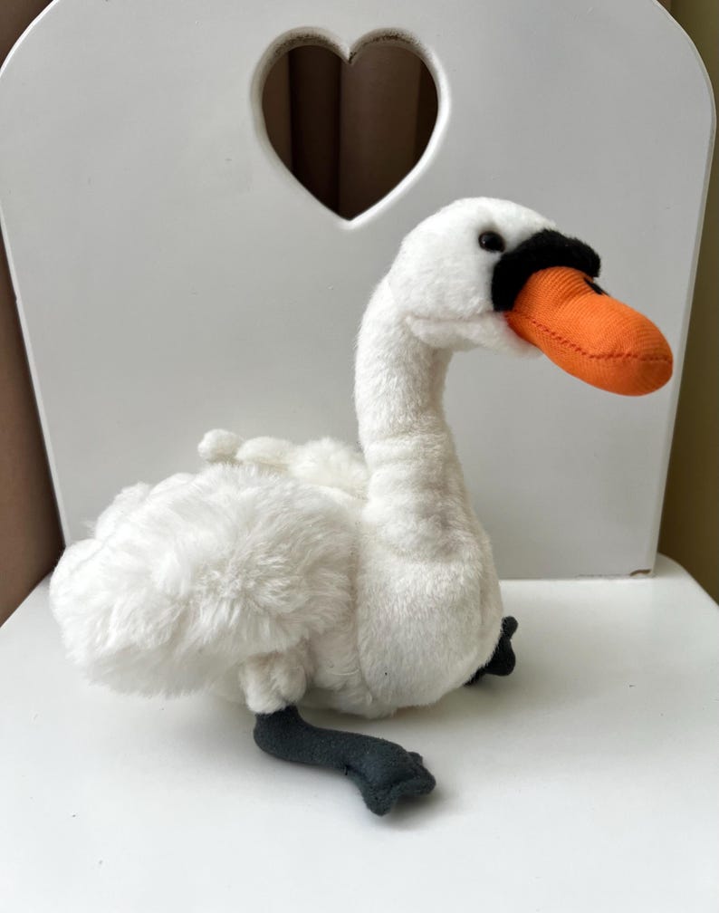 Vintage White Soft Swan • Symbol of Loyalty Gift • Realistic Plush ...