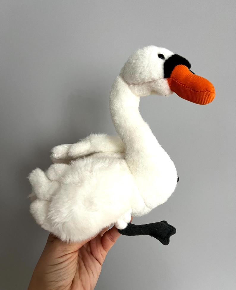 Vintage White Soft Swan • Symbol of Loyalty Gift • Realistic Plush ...