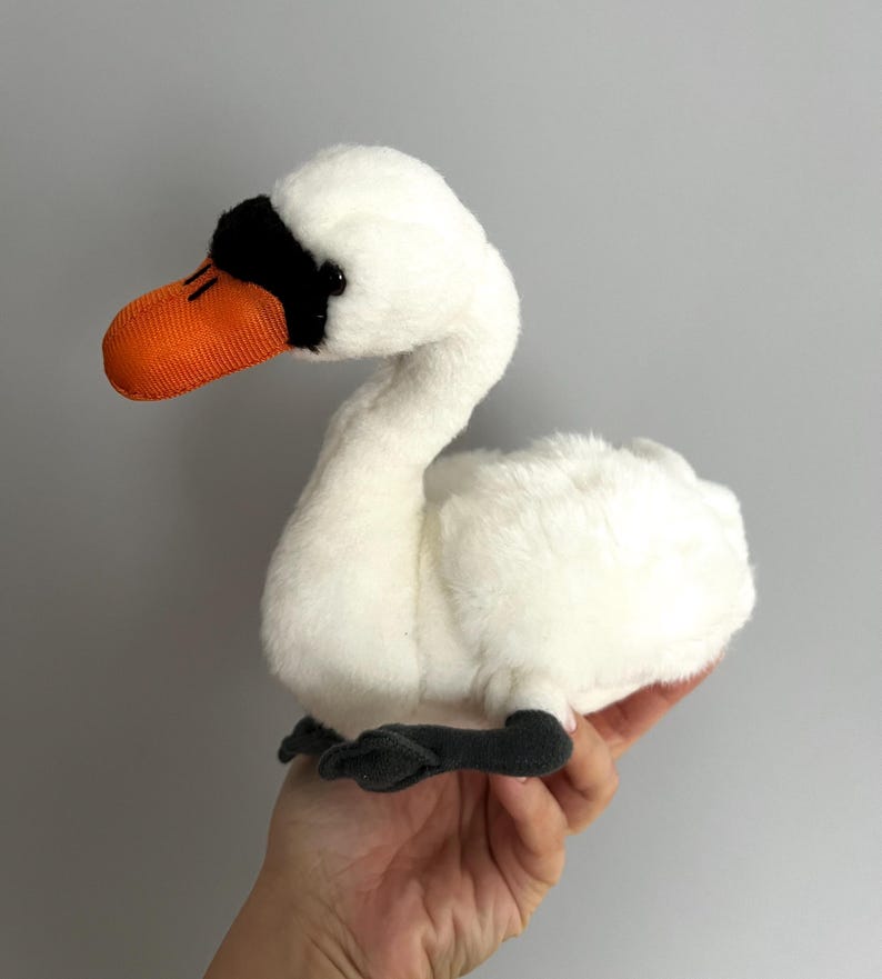 Vintage White Soft Swan • Symbol of Loyalty Gift • Realistic Plush ...