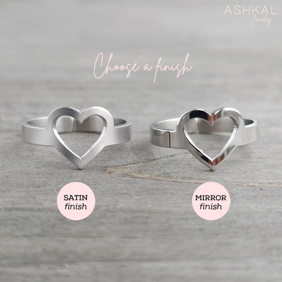 Stainless steel jewelry for her store