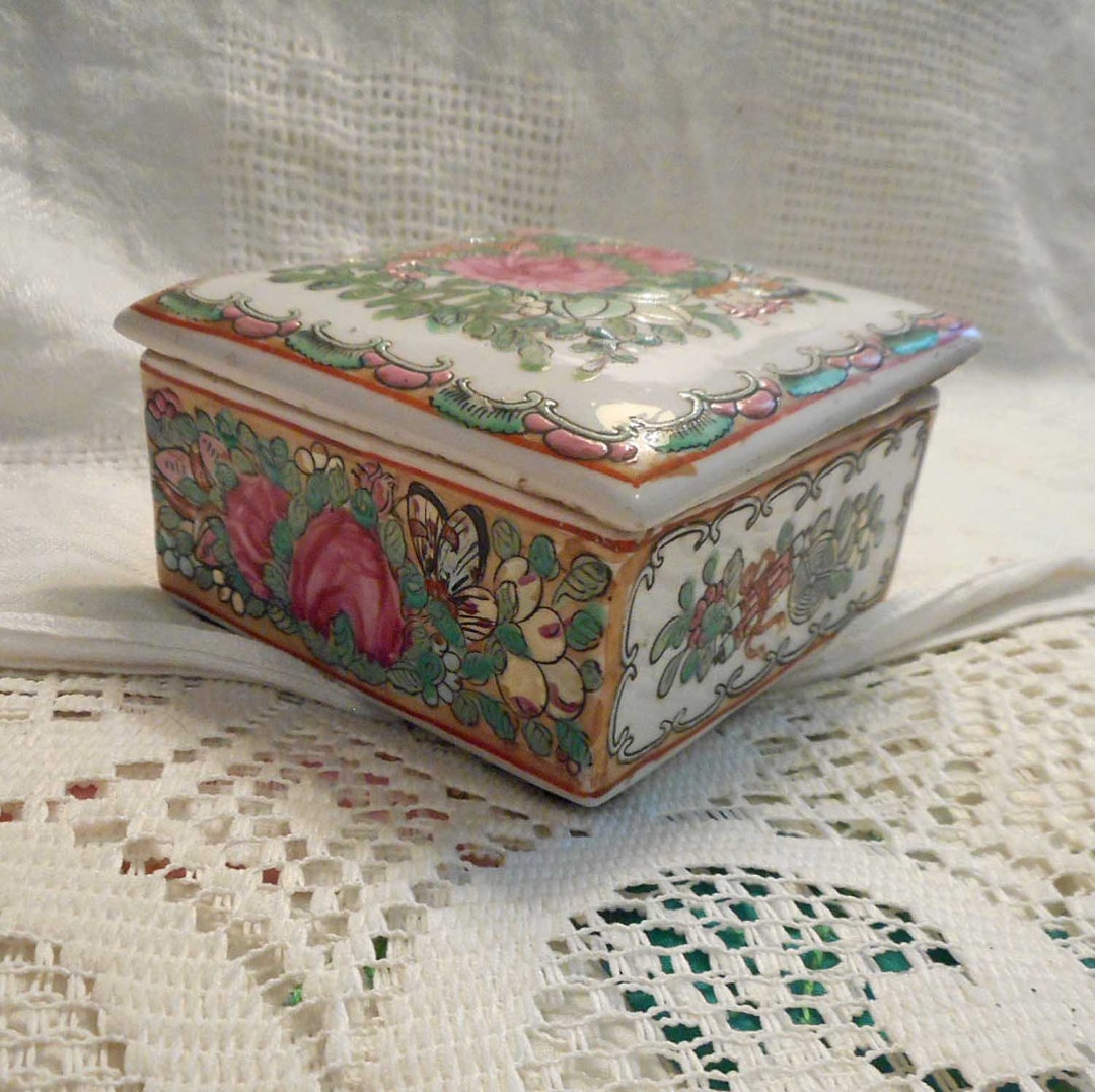Antique CHINESE PORCELAIN Vanity Pin BOX Pink Rose Butterfly Leaf ...
