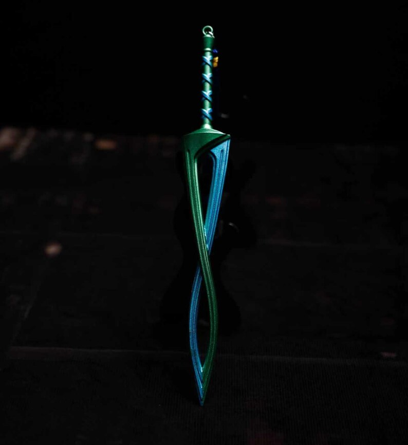 The Legend of Zelda Fierce Deity Sword Replica – Miniature Collectible ...
