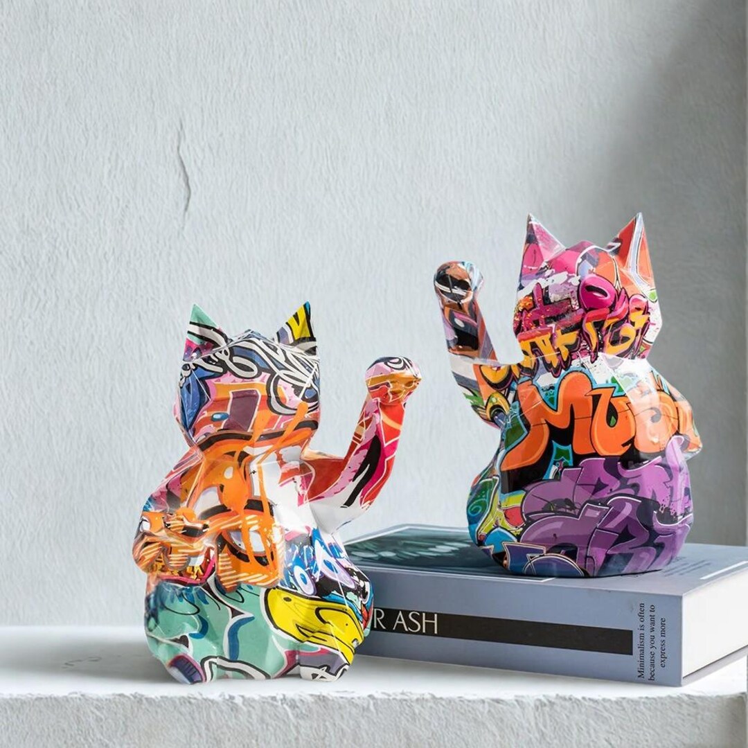 Graffiti Lucky Cat Resin Statue | Geometric Fortune Cat Decor | Modern ...