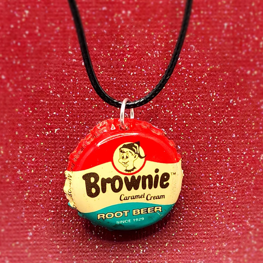 Brownie Root Beer Bottle Cap Necklace or Keychain - Etsy