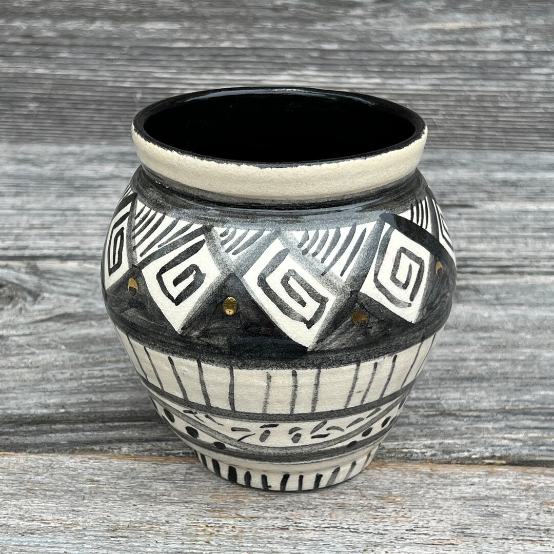 Geometric Designs Black & White Pottery Vase or Pen-pencil Holder - Etsy
