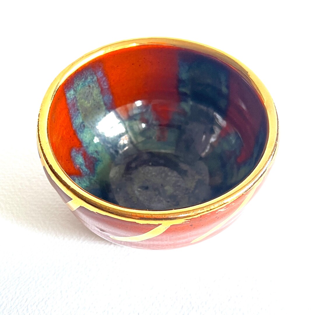 Rust Pottery Bowl Edged in 18K Gold With Abstract Olive Green Center - Etsy