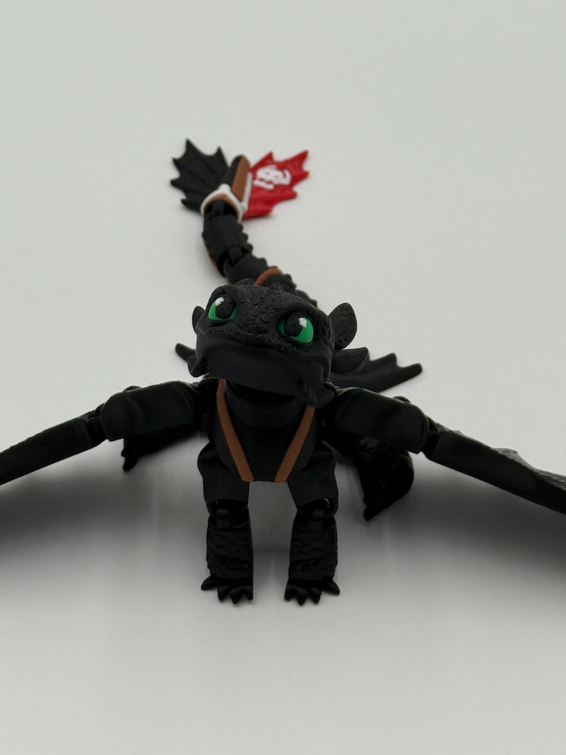 Giant Poseable Toothless Dragon Figure – Night Fury Inspired, 3D ...