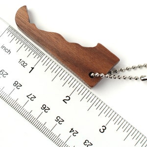 Wooden Delaware State Key Chain, USA State Silhouette Key Ring, Wood ...