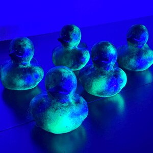 UV Reactive Fluorescent Green Galaxy Acrylic Painted Rubber Ducks for ...