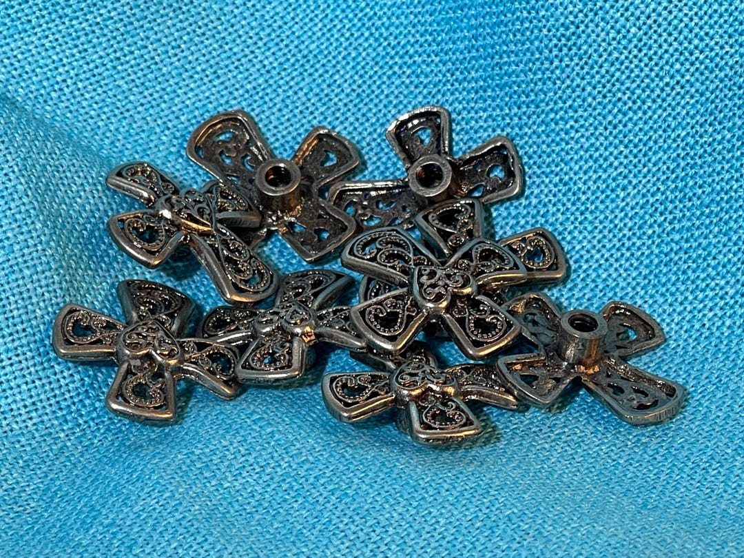 Filigree Cross Heart Concho, 1 Screwback Concho, Silver Cross Concho ...