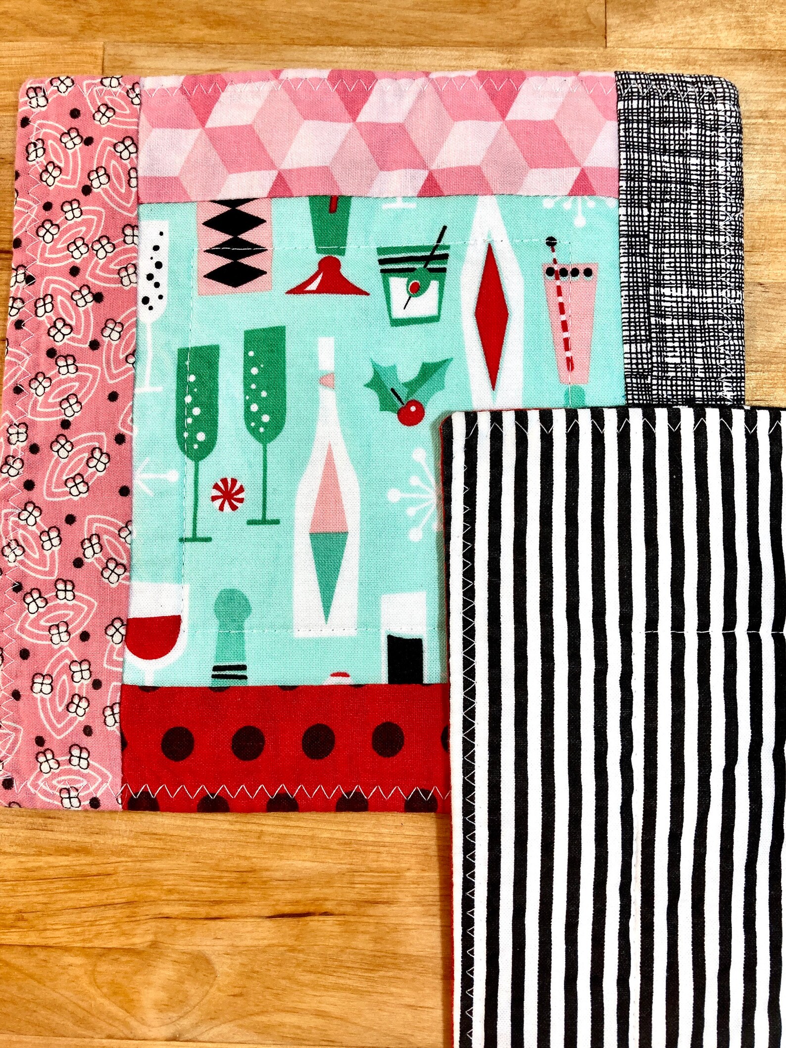 4 Christmas Coasters Large Fabric Coasters Retro Snack Mat - Etsy