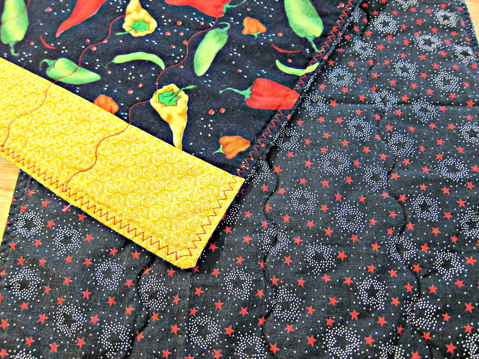 Quilted Table Runner Chili Peppers Black Table Runner Food - Etsy