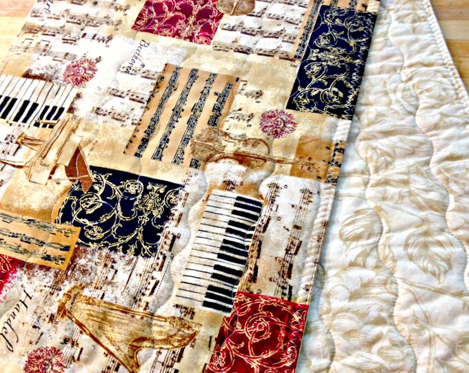 Quilted Table Runner, Modern Table Runner, Music Table Runner, Piano ...