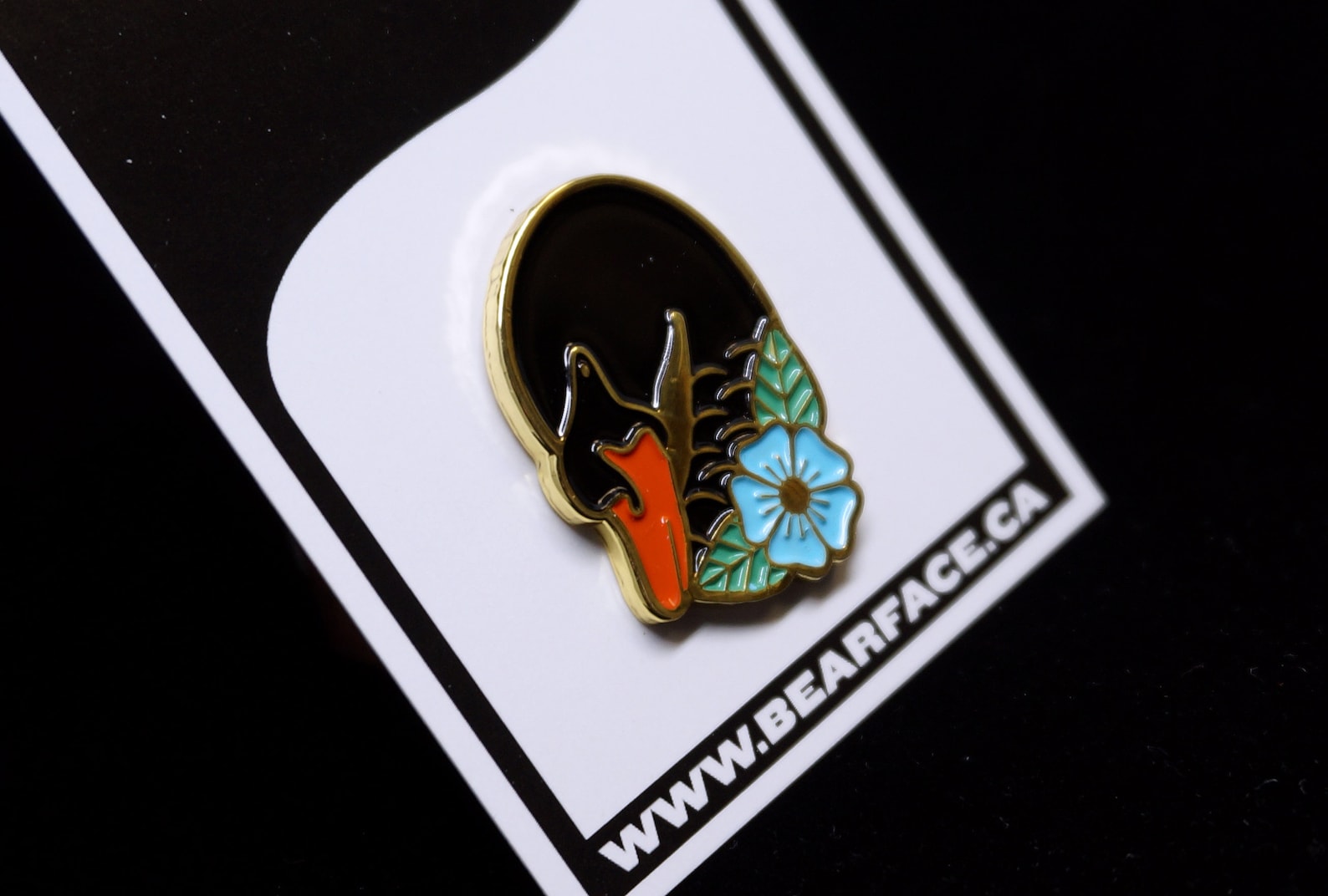 Swan & Flower black Enamel Pin - Etsy